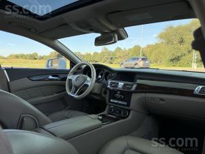 Белый Мерседес ЦЛС 350 2011 в Лиепая, объемом двигателя 3.00 л и пробегом 280 тыс. км за 13800 €, фото 13 на AUTOMOTO.COM.LV