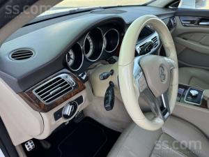 Белый Мерседес ЦЛС 350 2011 в Лиепая, объемом двигателя 3.00 л и пробегом 280 тыс. км за 13800 €, фото 16 на AUTOMOTO.COM.LV