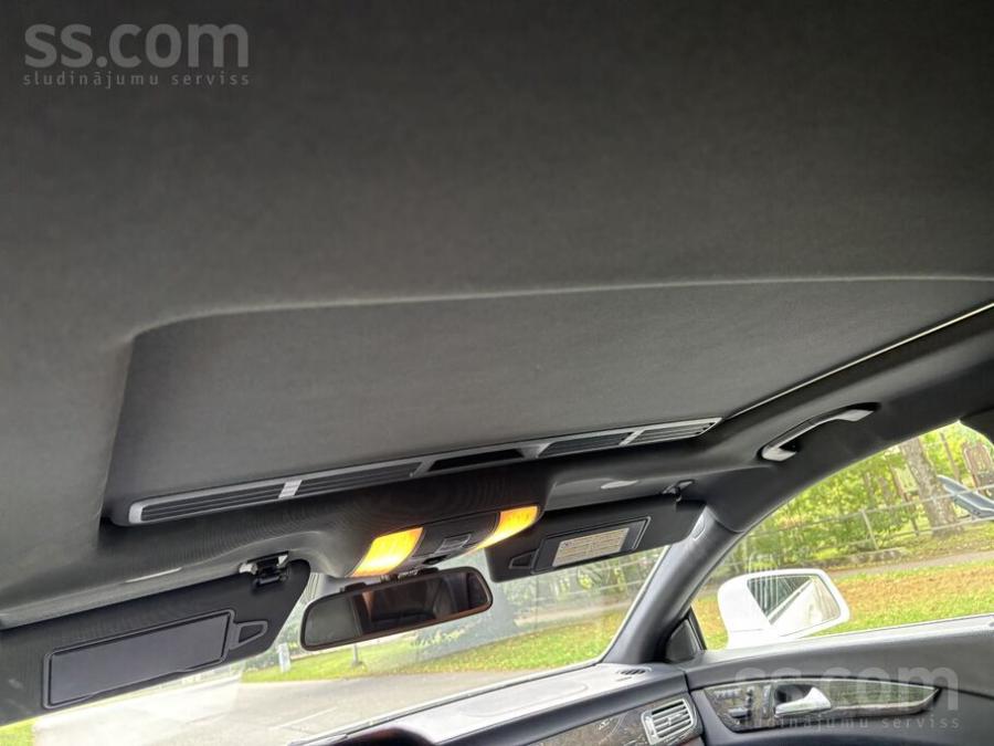 Balts Mercedes-Benz CLS 350 2011 Rīga, ar dzinēja tilpumu 3.00 L un nobraukumu 307 tūkst. km par 10790 €, foto 16 vietnē AUTOMOTO.COM.LV