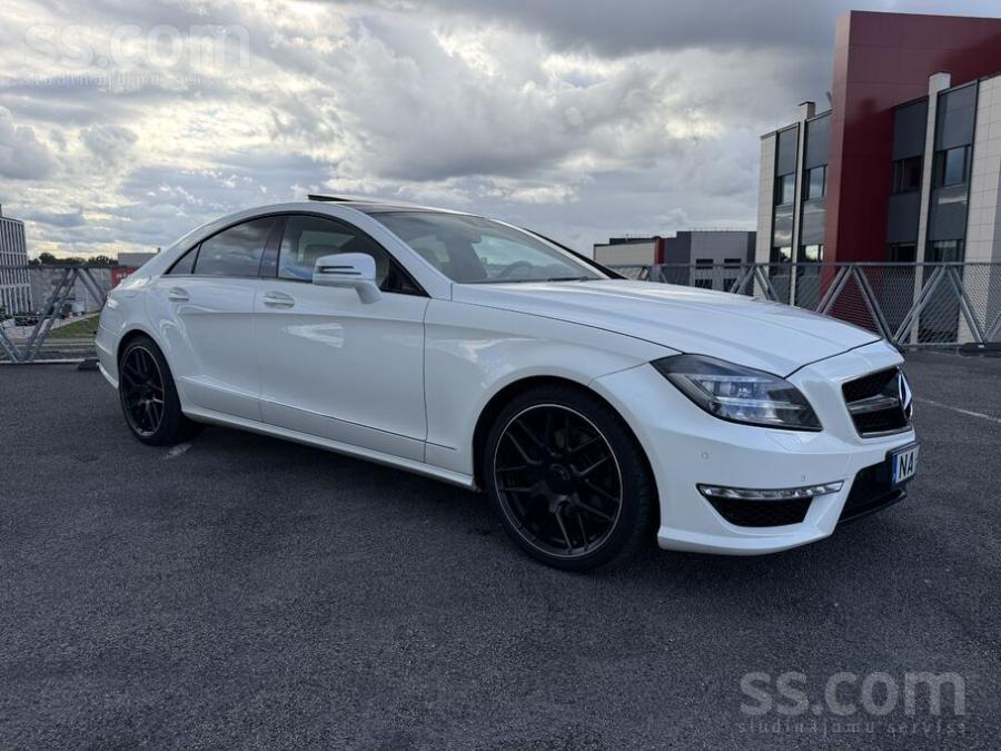 Balts Mercedes-Benz CLS 350 2011 Rīga, ar dzinēja tilpumu 3.50 L un nobraukumu 219 tūkst. km par 13500 €, foto 3 vietnē AUTOMOTO.COM.LV