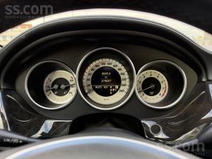 Balts Mercedes-Benz CLS 350 2011 Rīga, ar dzinēja tilpumu 3.50 L un nobraukumu 219 tūkst. km par 13500 €, foto 9 vietnē AUTOMOTO.COM.LV