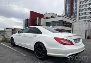 Balts Mercedes-Benz CLS 350 2011 Rīga, ar dzinēja tilpumu 3.50 L un nobraukumu 219 tūkst. km par 13500 €, foto 11 vietnē AUTOMOTO.COM.LV