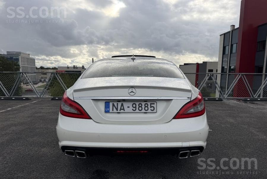 Balts Mercedes-Benz CLS 350 2011 Rīga, ar dzinēja tilpumu 3.50 L un nobraukumu 219 tūkst. km par 13500 €, foto 12 vietnē AUTOMOTO.COM.LV