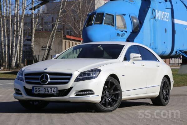 Balts Mercedes-Benz CLS 350 2012 Rīga, ar dzinēja tilpumu 3.50 L un nobraukumu 260 tūkst. km par 13990 €, foto 2 vietnē AUTOMOTO.COM.LV