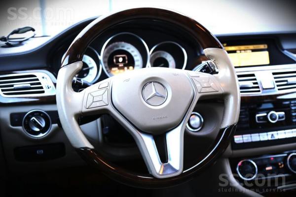 Balts Mercedes-Benz CLS 350 2012 Rīga, ar dzinēja tilpumu 3.50 L un nobraukumu 260 tūkst. km par 13990 €, foto 7 vietnē AUTOMOTO.COM.LV