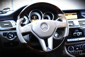 Белый Мерседес ЦЛС 350 2012 в Рига, объемом двигателя 3.50 л и пробегом 260 тыс. км за 13990 €, фото 6 на AUTOMOTO.COM.LV