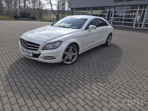 Белый Мерседес ЦЛС 350 2012 в Даугавпилс, объемом двигателя 3.00 л и пробегом 274 тыс. км за 14399 €, фото 1 на AUTOMOTO.COM.LV