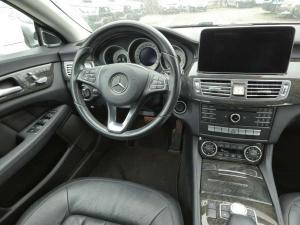 Balts Mercedes-Benz CLS 350 2014 Viļņa, ar dzinēja tilpumu 2.99 L un nobraukumu 127 tūkst. km par 15900 €, foto 6 vietnē AUTOMOTO.COM.LV
