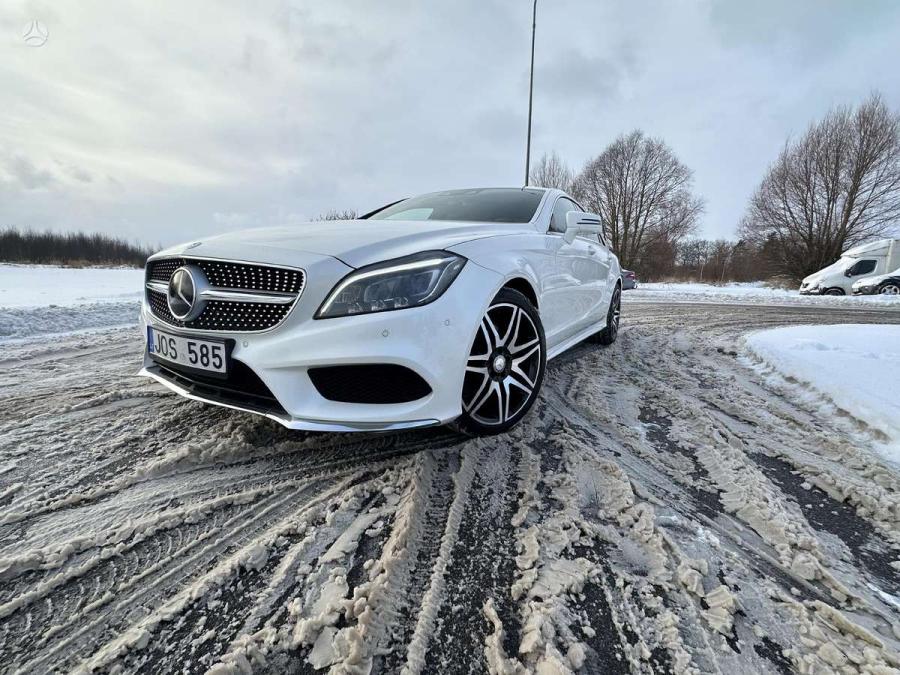 Balts Mercedes-Benz CLS 350 2015 Panevēža, ar dzinēja tilpumu 3.00 L un nobraukumu 143 tūkst. km par 22000 €, foto 5 vietnē AUTOMOTO.COM.LV