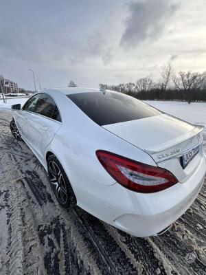 Balts Mercedes-Benz CLS 350 2015 Panevēža, ar dzinēja tilpumu 3.00 L un nobraukumu 143 tūkst. km par 22000 €, foto 15 vietnē AUTOMOTO.COM.LV