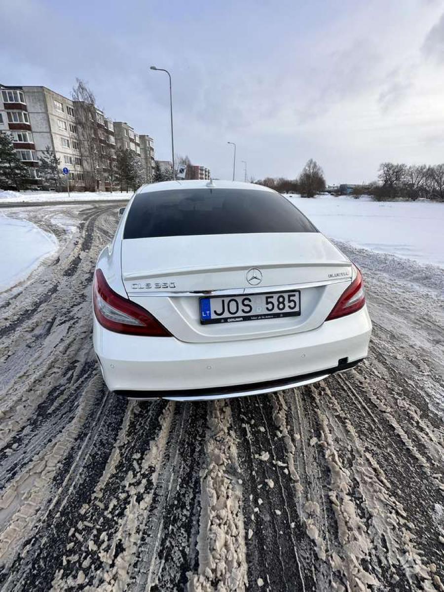 Balts Mercedes-Benz CLS 350 2015 Panevēža, ar dzinēja tilpumu 3.00 L un nobraukumu 143 tūkst. km par 22000 €, foto 17 vietnē AUTOMOTO.COM.LV