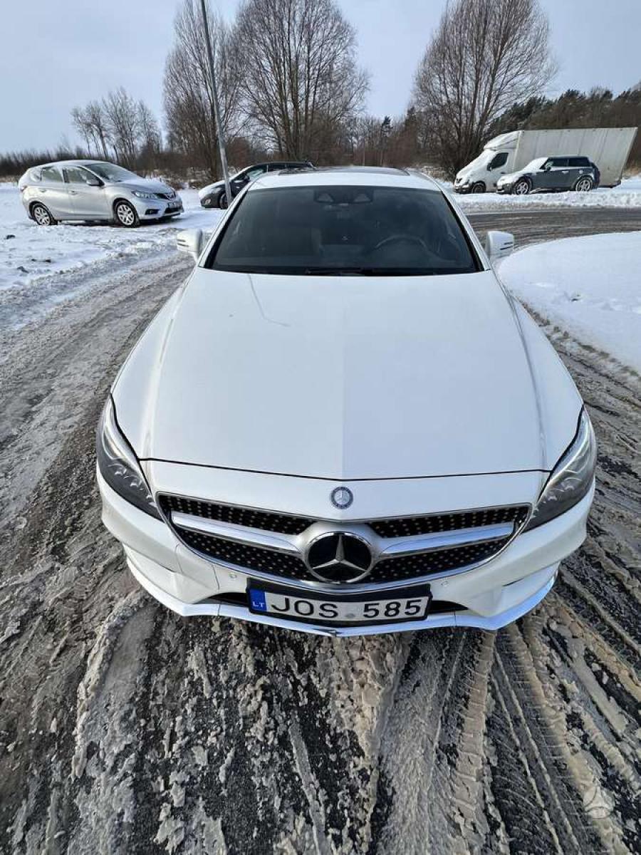 Balts Mercedes-Benz CLS 350 2015 Panevēža, ar dzinēja tilpumu 3.00 L un nobraukumu 143 tūkst. km par 22000 €, foto 35 vietnē AUTOMOTO.COM.LV