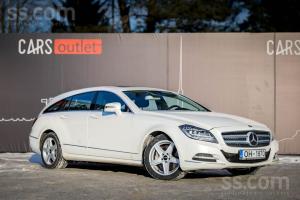 White Mercedes-Benz CLS 350 2012 in Riga, with an engine capacity of 3.00 L and mileage of 356 thousand km for 12990 €, photo 2 on AUTOMOTO.COM.LV