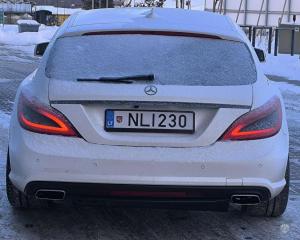 White Mercedes-Benz CLS 350 2013 in Vilnius, with an engine capacity of 2.99 L and mileage of 323 thousand km for 13000 €, photo 3 on AUTOMOTO.COM.LV