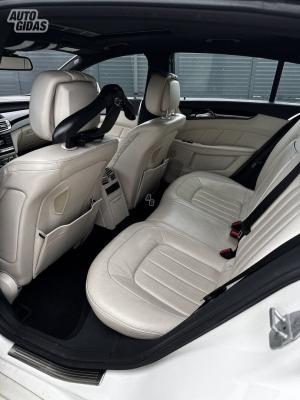 Balts Mercedes-Benz CLS 350 2013 Klaipėda, ar dzinēja tilpumu 3.00 L un nobraukumu 302 tūkst. km par 13499 €, foto 11 vietnē AUTOMOTO.COM.LV