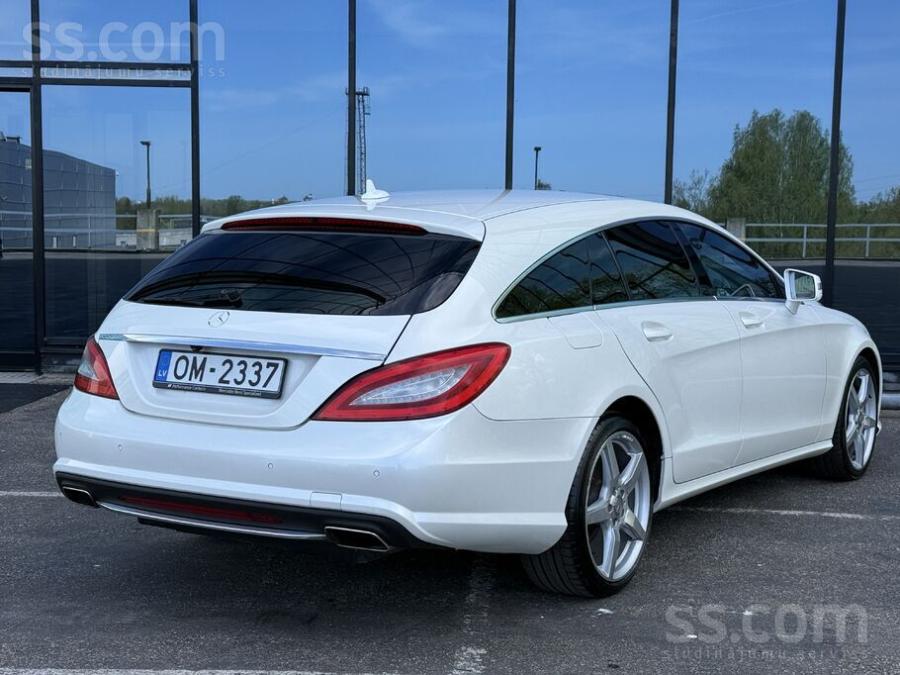 Balts Mercedes-Benz CLS 350 2013 Rīga, ar dzinēja tilpumu 3.00 L un nobraukumu 0 tūkst. km par 11250 €, foto 5 vietnē AUTOMOTO.COM.LV