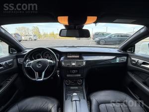Balts Mercedes-Benz CLS 350 2013 Rīga, ar dzinēja tilpumu 3.00 L un nobraukumu 0 tūkst. km par 11250 €, foto 7 vietnē AUTOMOTO.COM.LV