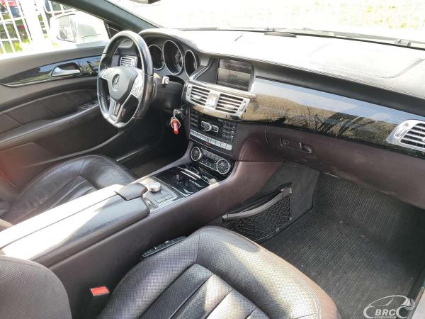 Balts Mercedes-Benz CLS 350 2013 Klaipėda, ar dzinēja tilpumu 2.99 L un nobraukumu 390 tūkst. km par 11900 €, foto 11 vietnē AUTOMOTO.COM.LV