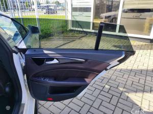 Balts Mercedes-Benz CLS 350 2013 Klaipėda, ar dzinēja tilpumu 2.99 L un nobraukumu 390 tūkst. km par 11900 €, foto 14 vietnē AUTOMOTO.COM.LV