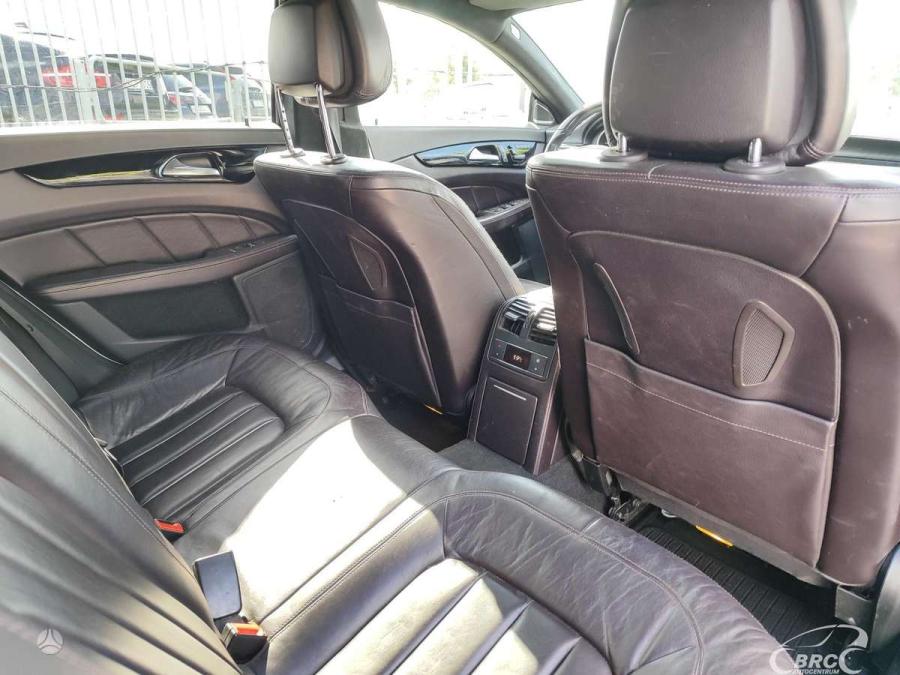 Balts Mercedes-Benz CLS 350 2013 Klaipėda, ar dzinēja tilpumu 2.99 L un nobraukumu 390 tūkst. km par 11900 €, foto 17 vietnē AUTOMOTO.COM.LV