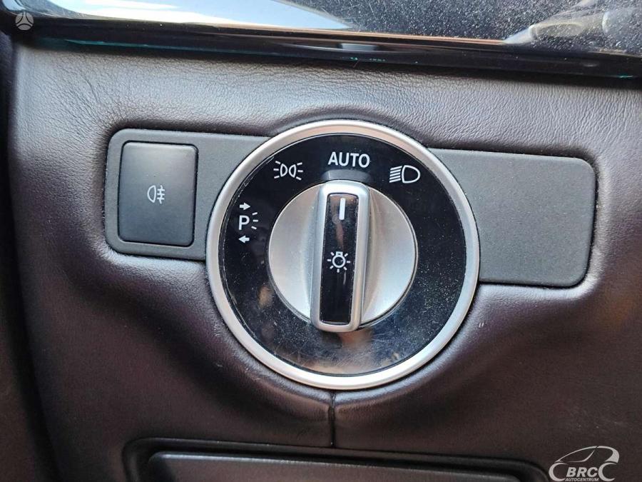 Balts Mercedes-Benz CLS 350 2013 Klaipėda, ar dzinēja tilpumu 2.99 L un nobraukumu 390 tūkst. km par 11900 €, foto 30 vietnē AUTOMOTO.COM.LV