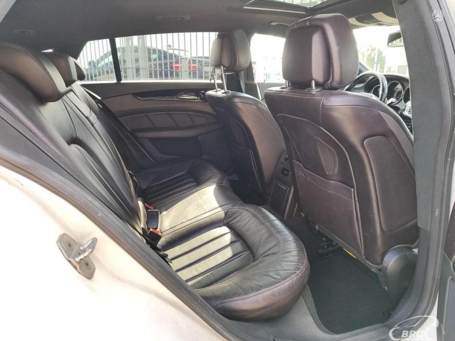White Mercedes-Benz CLS 350 2013 in Klaipeda, with an engine capacity of 2.99 L and mileage of 390 thousand km for 11500 €, photo 16 on AUTOMOTO.COM.LV