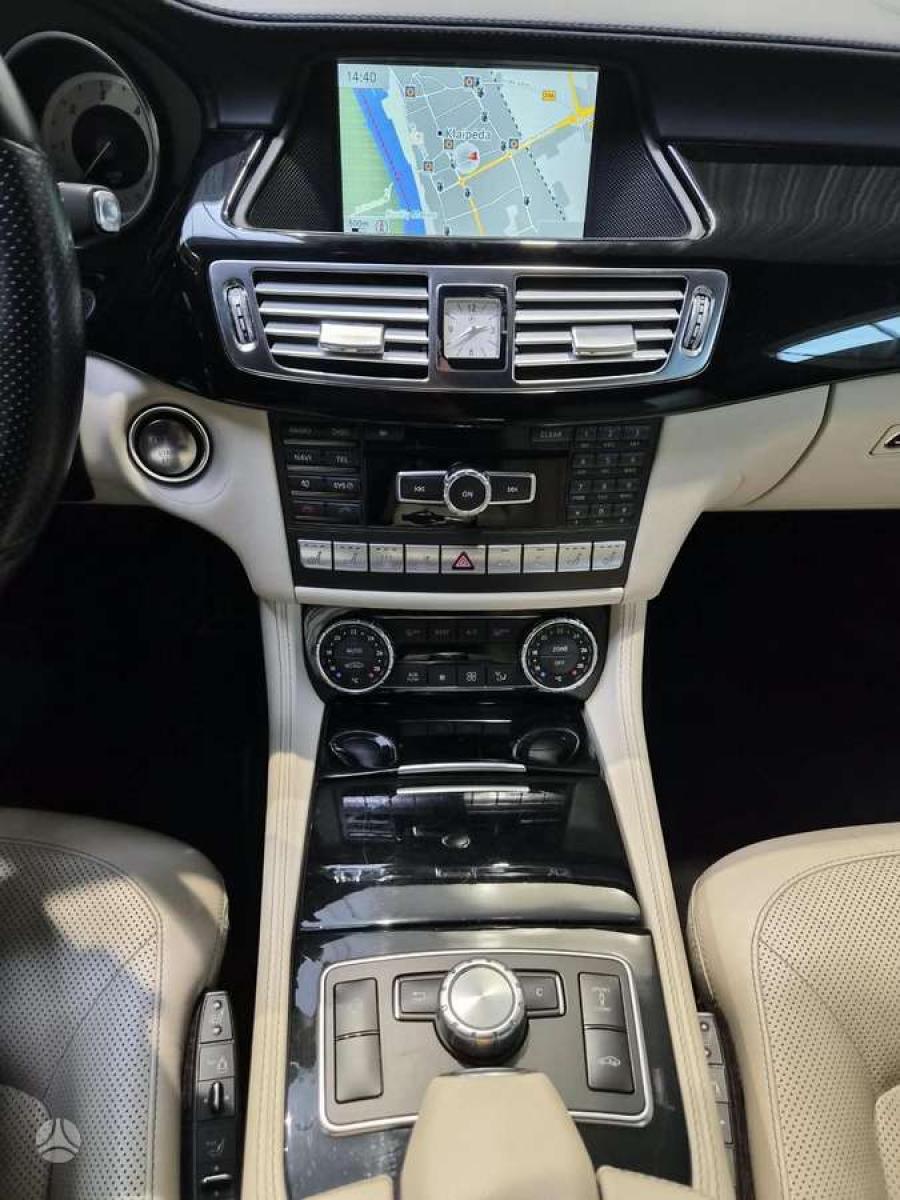 Белый Мерседес ЦЛС 350 2013 в Клайпеда, объемом двигателя 2.99 л и пробегом 302 тыс. км за 10900 €, фото 19 на AUTOMOTO.COM.LV