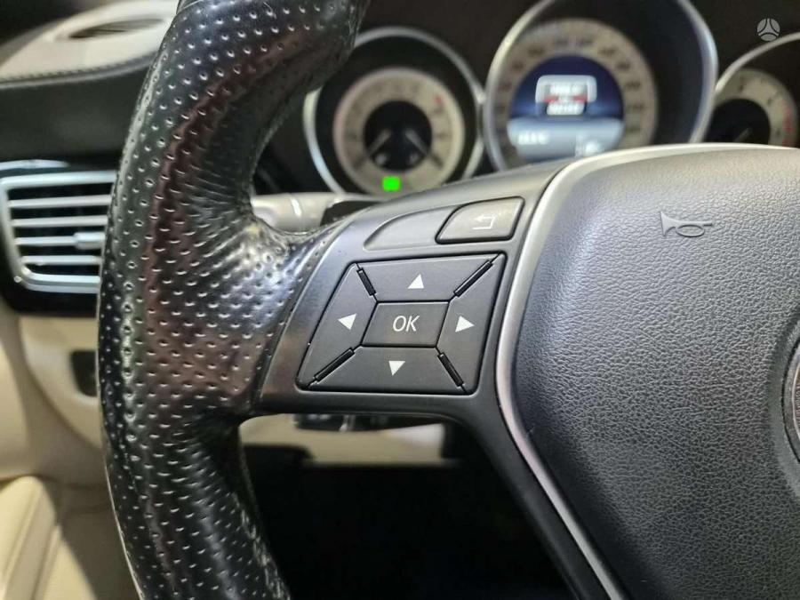 Белый Мерседес ЦЛС 350 2013 в Клайпеда, объемом двигателя 2.99 л и пробегом 302 тыс. км за 10900 €, фото 29 на AUTOMOTO.COM.LV