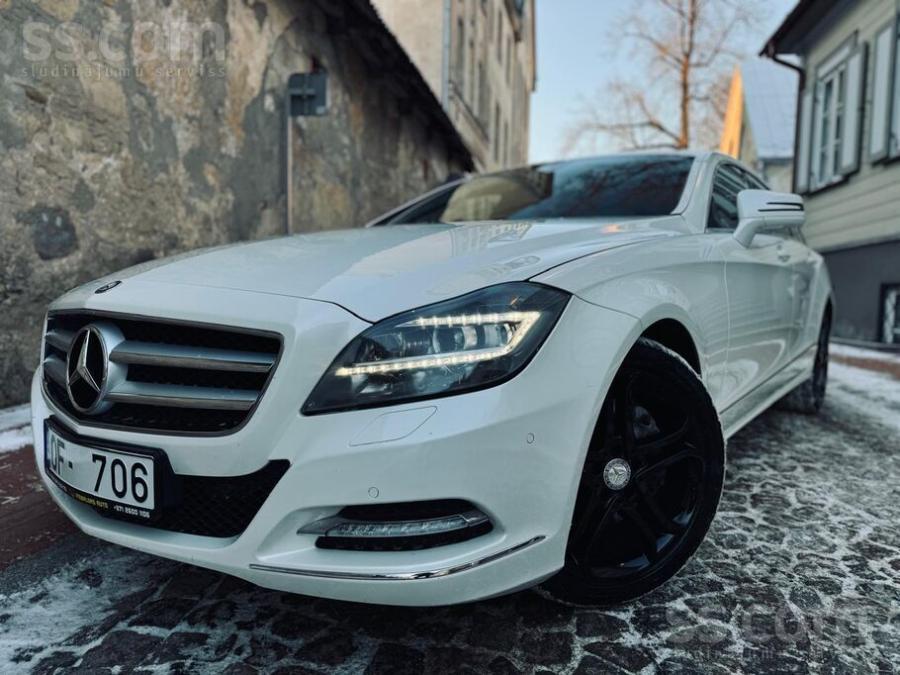 Белый Мерседес ЦЛС 350 2014 в Цесис, объемом двигателя 3.00 л и пробегом 0 тыс. км за 13990 €, фото 4 на AUTOMOTO.COM.LV