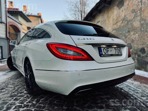 Balts Mercedes-Benz CLS 350 2014 Cēsis, ar dzinēja tilpumu 3.00 L un nobraukumu 0 tūkst. km par 13990 €, foto 7 vietnē AUTOMOTO.COM.LV