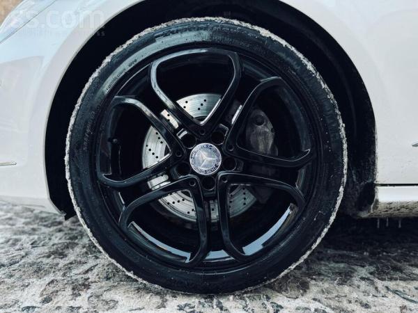 Balts Mercedes-Benz CLS 350 2014 Cēsis, ar dzinēja tilpumu 3.00 L un nobraukumu 0 tūkst. km par 13990 €, foto 9 vietnē AUTOMOTO.COM.LV