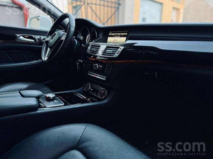 Белый Мерседес ЦЛС 350 2014 в Цесис, объемом двигателя 3.00 л и пробегом 0 тыс. км за 13990 €, фото 16 на AUTOMOTO.COM.LV