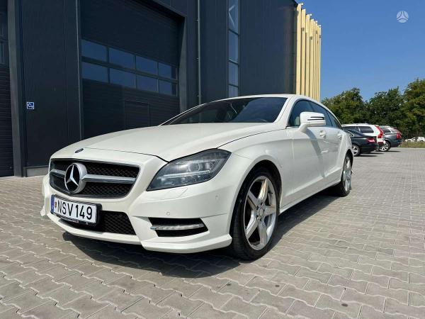 White Mercedes-Benz CLS 350 2014 in Klaipeda, with an engine capacity of 3.00 L and mileage of 490 thousand km for 10890 €, photo 2 on AUTOMOTO.COM.LV