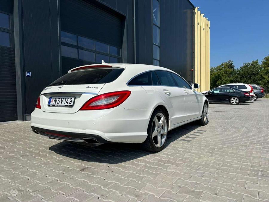 Белый Мерседес ЦЛС 350 2014 в Клайпеда, объемом двигателя 3.00 л и пробегом 490 тыс. км за 10890 €, фото 13 на AUTOMOTO.COM.LV