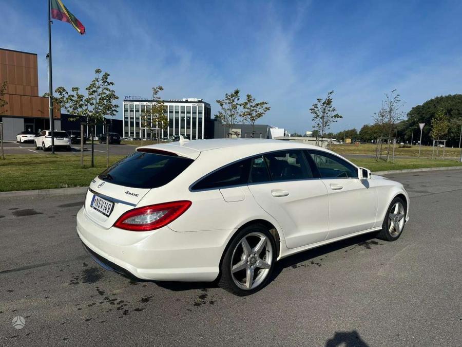 Белый Мерседес ЦЛС 350 2014 в Клайпеда, объемом двигателя 3.00 л и пробегом 259 тыс. км за 9680 €, фото 4 на AUTOMOTO.COM.LV