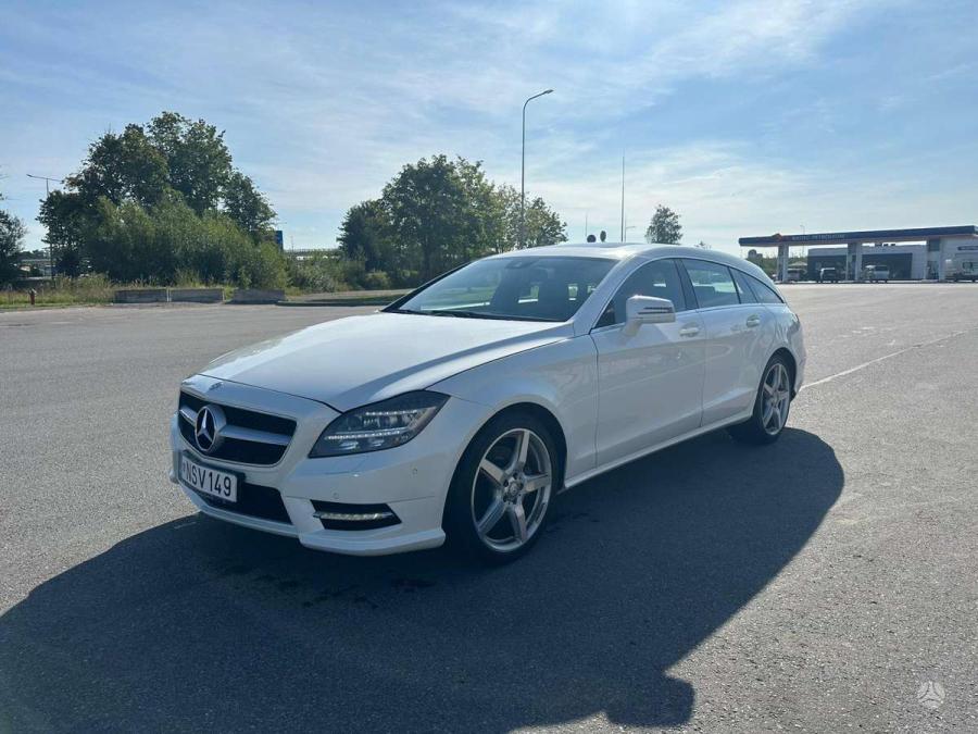 Белый Мерседес ЦЛС 350 2014 в Клайпеда, объемом двигателя 3.00 л и пробегом 259 тыс. км за 9680 €, фото 6 на AUTOMOTO.COM.LV