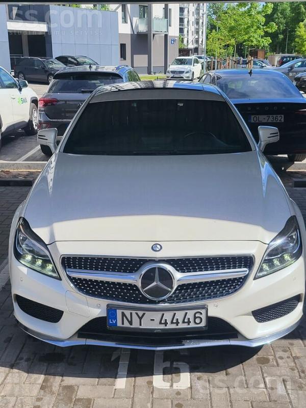 Белый Мерседес ЦЛС 350 2015 в Рига, объемом двигателя 3.00 л и пробегом 240 тыс. км за 19900 €, фото 1 на AUTOMOTO.COM.LV