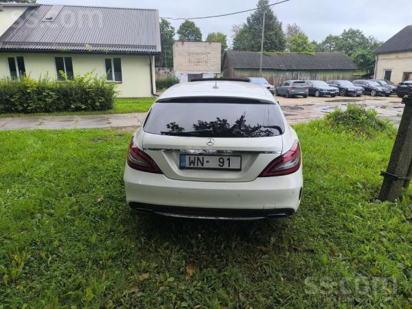 White Mercedes-Benz CLS 350 2015 in Jekabpils, with an engine capacity of 3.50 L and mileage of 234 thousand km for 17150 €, photo 6 on AUTOMOTO.COM.LV