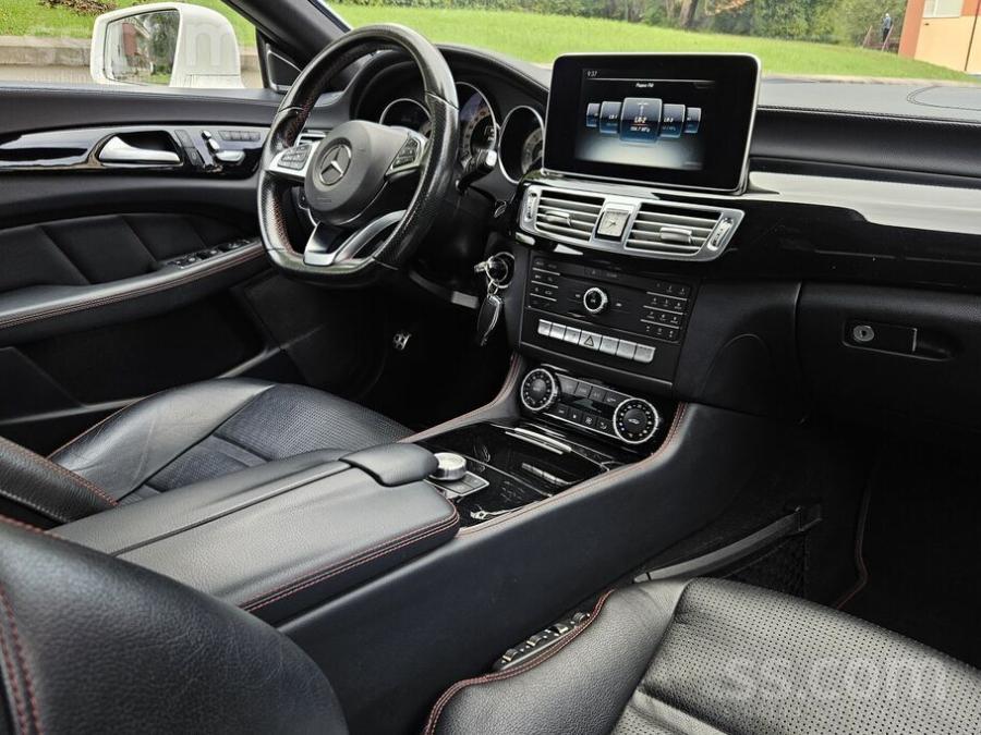 Balts Mercedes-Benz CLS 350 2015 Jēkabpils, ar dzinēja tilpumu 3.00 L un nobraukumu 235 tūkst. km par 17490 €, foto 19 vietnē AUTOMOTO.COM.LV