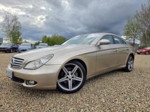 Желтый Мерседес ЦЛС 350 2005 в Рига, объемом двигателя 3.50 л и пробегом 0 тыс. км за 4700 €, фото  на AUTOMOTO.COM.LV