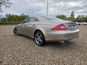 Dzeltens Mercedes-Benz CLS 350 2005 Rīga, ar dzinēja tilpumu 3.50 L un nobraukumu 0 tūkst. km par 4700 €, foto 6 vietnē AUTOMOTO.COM.LV