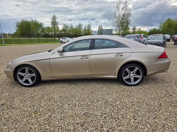 Желтый Мерседес ЦЛС 350 2005 в Елгава, объемом двигателя 3.50 л и пробегом 0 тыс. км за 4300 €, фото 4 на AUTOMOTO.COM.LV