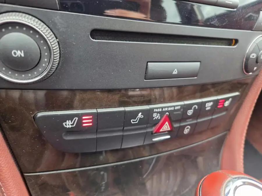 Желтый Мерседес ЦЛС 350 2005 в Елгава, объемом двигателя 3.50 л и пробегом 0 тыс. км за 4300 €, фото 16 на AUTOMOTO.COM.LV