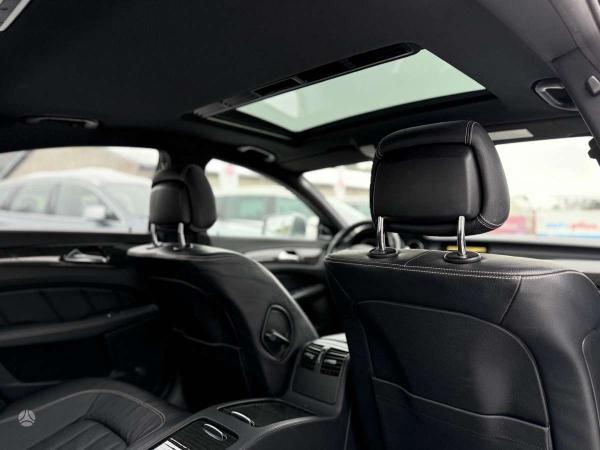Желтый Мерседес ЦЛС 350 2012 в Укмерге, объемом двигателя 3.00 л и пробегом 209 тыс. км за 12250 €, фото 11 на AUTOMOTO.COM.LV