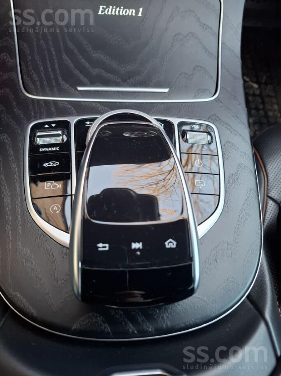 Melns Mercedes-Benz CLS 400 2018 Rīga, ar dzinēja tilpumu 2.90 L un nobraukumu 144 tūkst. km par 38500 €, foto 16 vietnē AUTOMOTO.COM.LV
