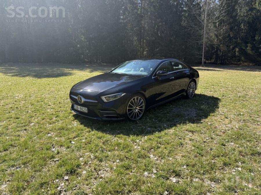 Black Mercedes-Benz CLS 400 2018 in Talsi, with an engine capacity of 3.00 L and mileage of 231 thousand km for 27995 €, photo 1 on AUTOMOTO.COM.LV