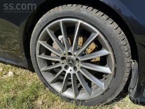 Black Mercedes-Benz CLS 400 2018 in Talsi, with an engine capacity of 3.00 L and mileage of 231 thousand km for 27995 €, photo 17 on AUTOMOTO.COM.LV