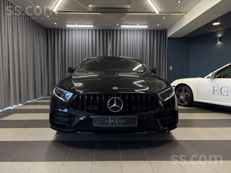 Black Mercedes-Benz CLS 400 2018 in Riga, with an engine capacity of 2.90 L and mileage of 147 thousand km for 38300 €, photo 3 on AUTOMOTO.COM.LV