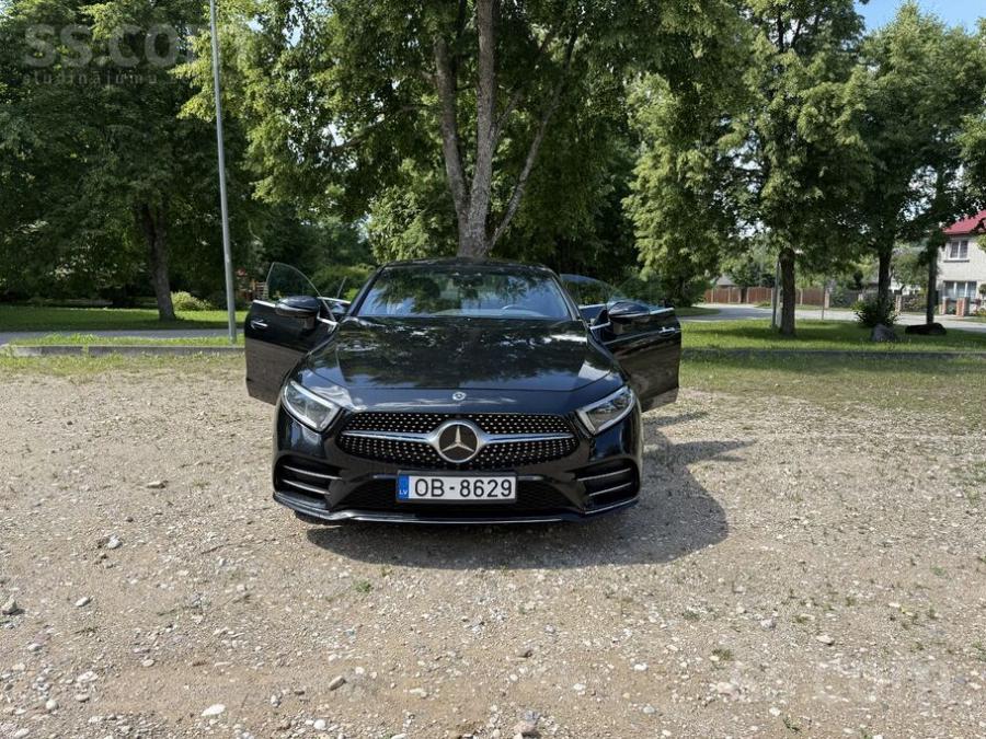 Melns Mercedes-Benz CLS 400 2018 Talsi, ar dzinēja tilpumu 3.00 L un nobraukumu 231 tūkst. km par 23905 €, foto 1 vietnē AUTOMOTO.COM.LV