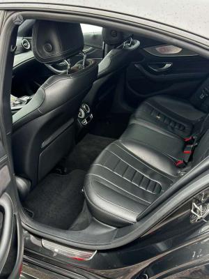 Black Mercedes-Benz CLS 400 2020 in Jonava, with an engine capacity of 2.93 L and mileage of 185 thousand km for 33000 €, photo 10 on AUTOMOTO.COM.LV